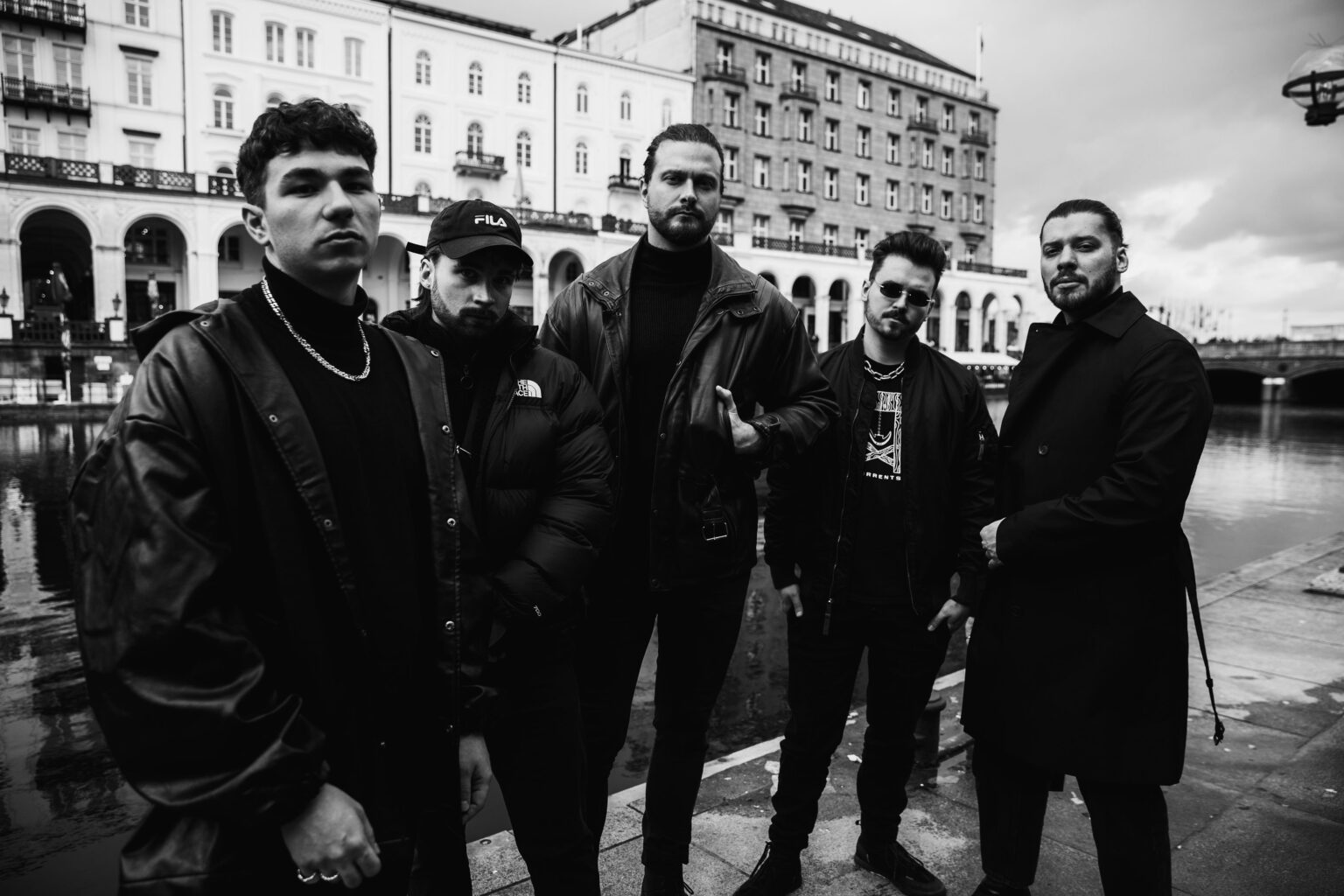 Revaira veröffentlichen heute ihre neue EP "Loss" - neurostyle